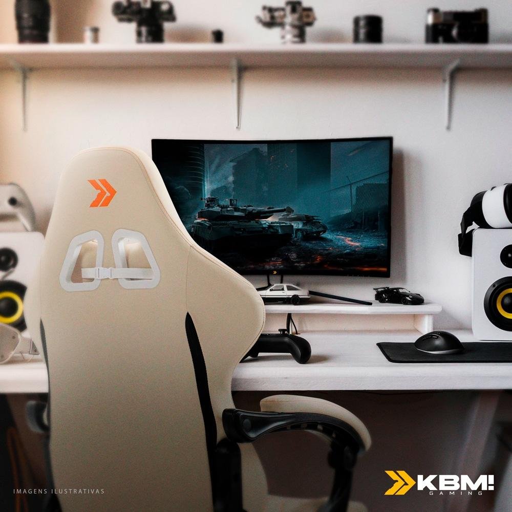 Gamer KBM! GAMING 31.5' Led em oferta no KaBuM!